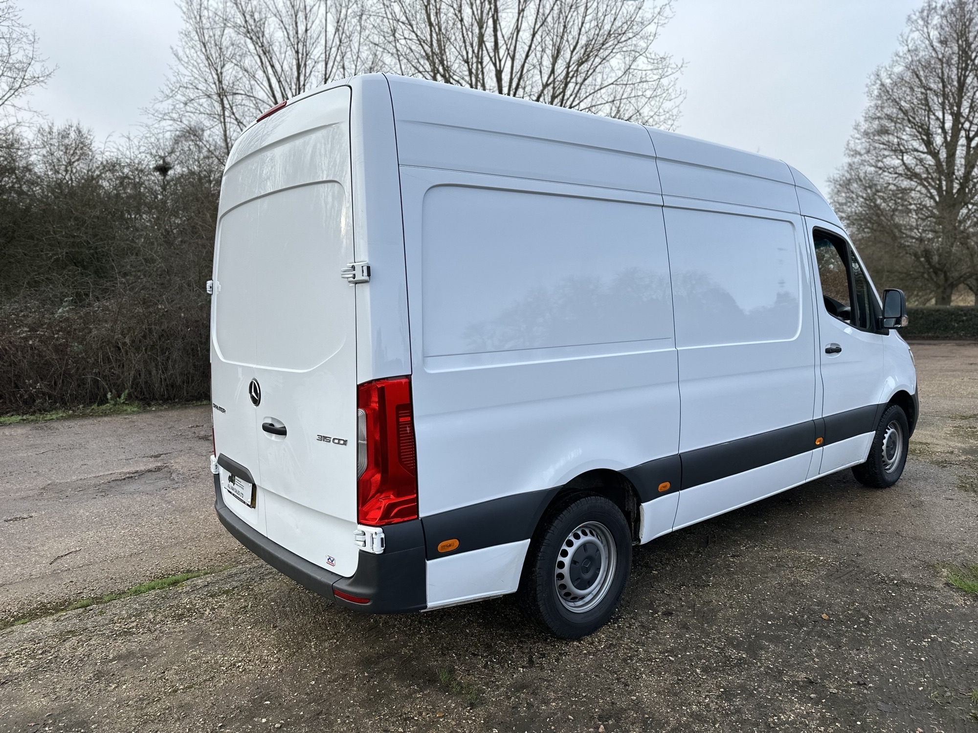 Mercedes-Benz Sprinter 315 L2 H2 Progressive RWD – All Van Sales